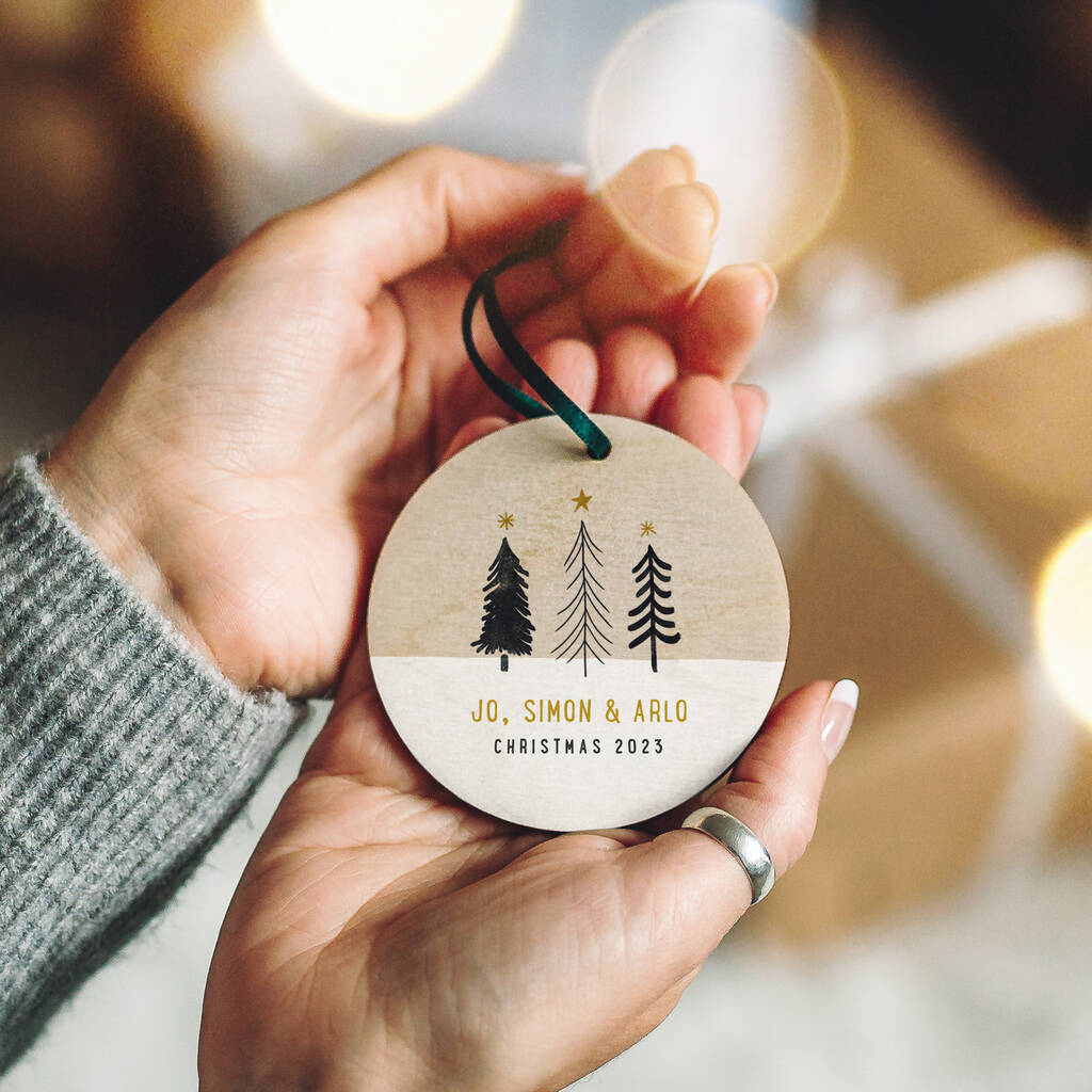 Personalised Festive Family Tree Bauble– The Drifting Bear Co